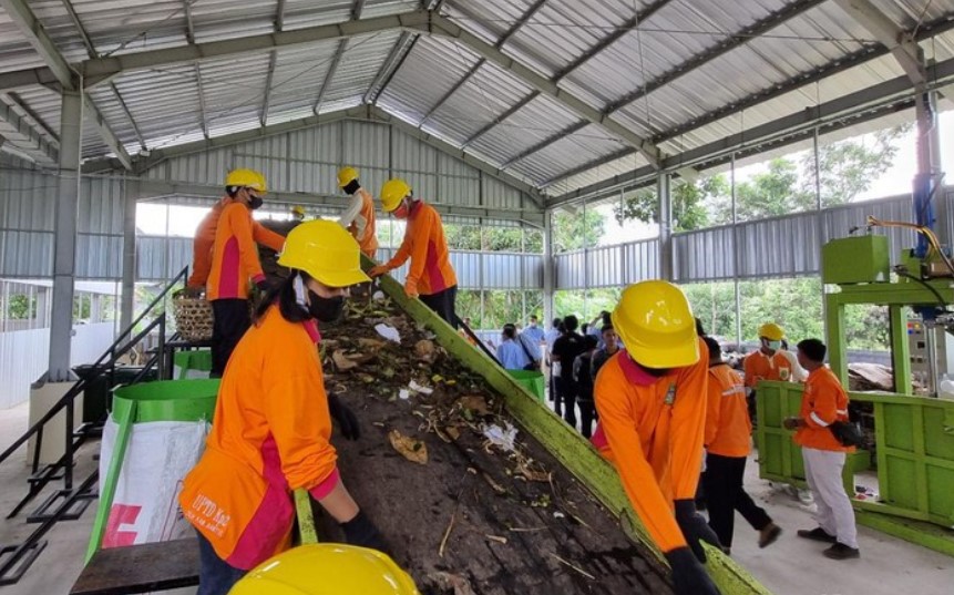 Fasilitas Pengolah Sampah Pasar Niten Bantul Mulai Dioperasikan
